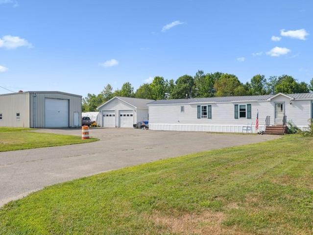 209 S Freedom Rd, Albion, ME 04910