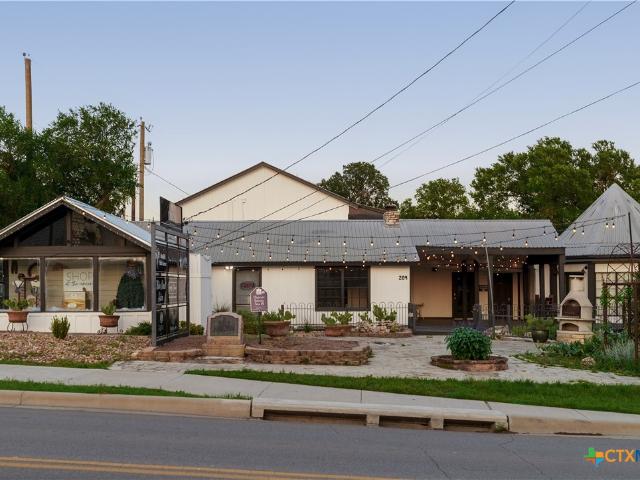 209 S Main St, Salado, TX 76571 | MLS #612378 | Compass