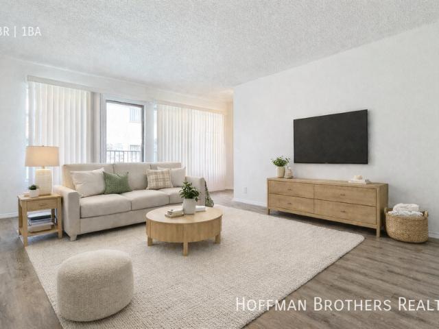 209 S Rampart Blvd Los Angeles, CA 90057