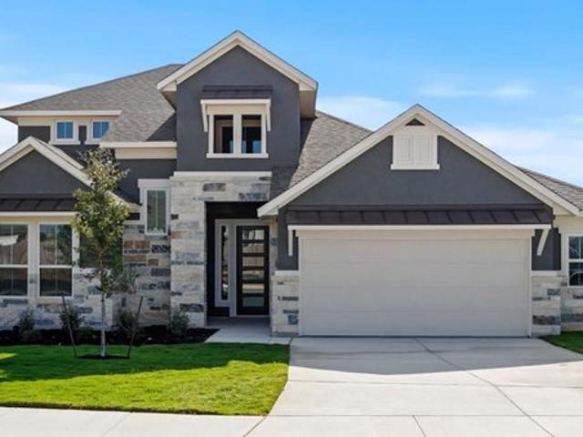 209 Sawtooth Oak Dr, Seguin, TX 78155