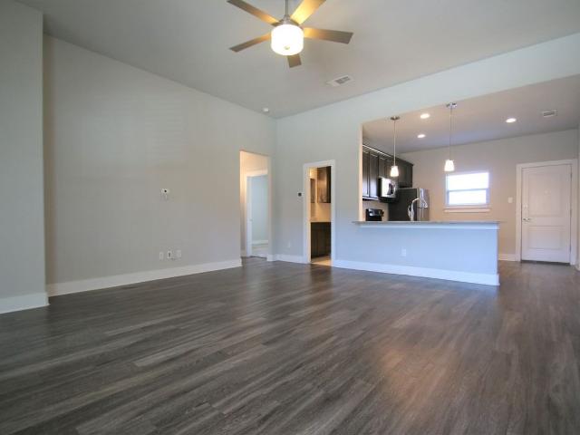 209 Stewart Bend Ct 3 Bedroom Apartment for Rent at 209 Stewart Bend Ct, Azle, TX 76020