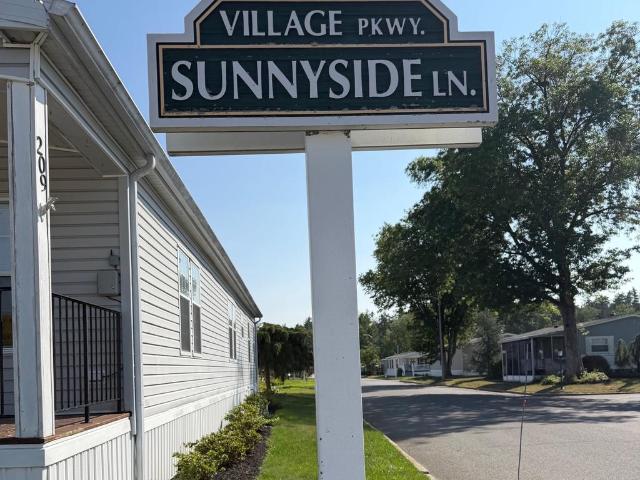 209 Sunnyside Ln