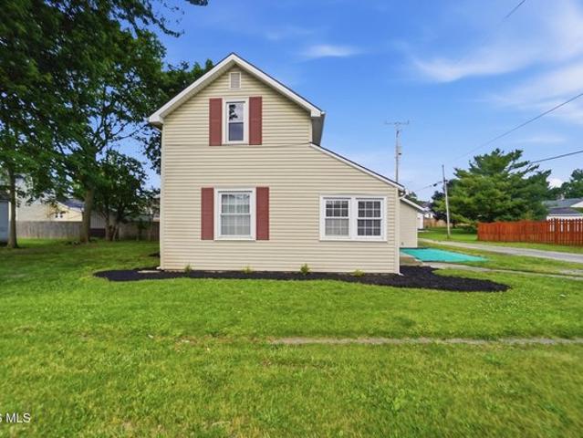 209 Superior St, Kenton, OH 43326