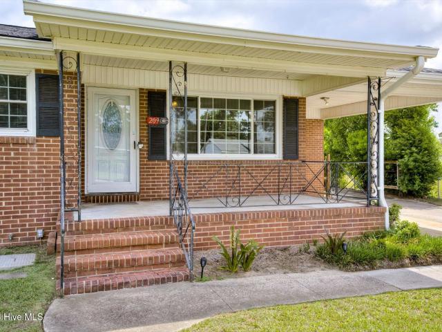209 Swathmore Avenue