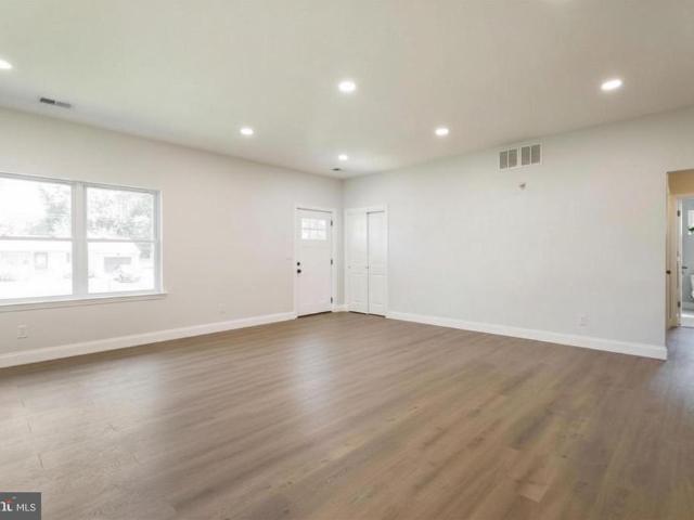 209 Parkinson Avenue