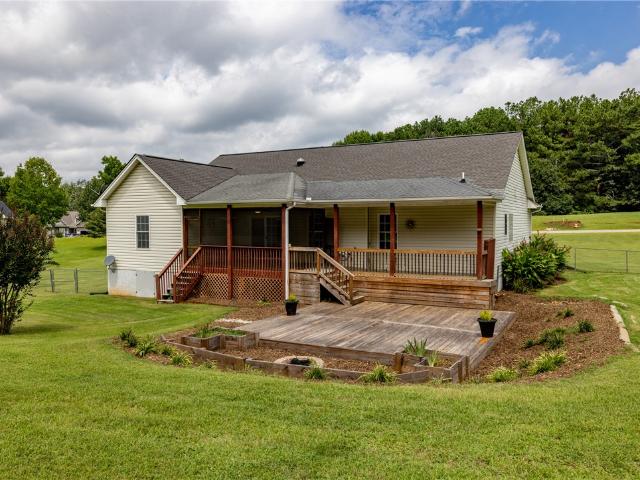209 Peeble Creek Drive