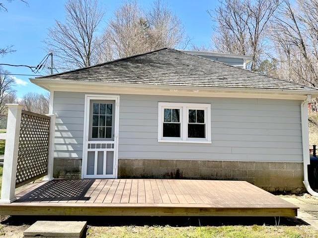 209 Route 202 Cottage