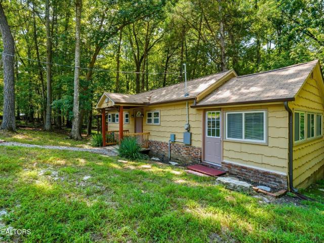 209 Royce Rd