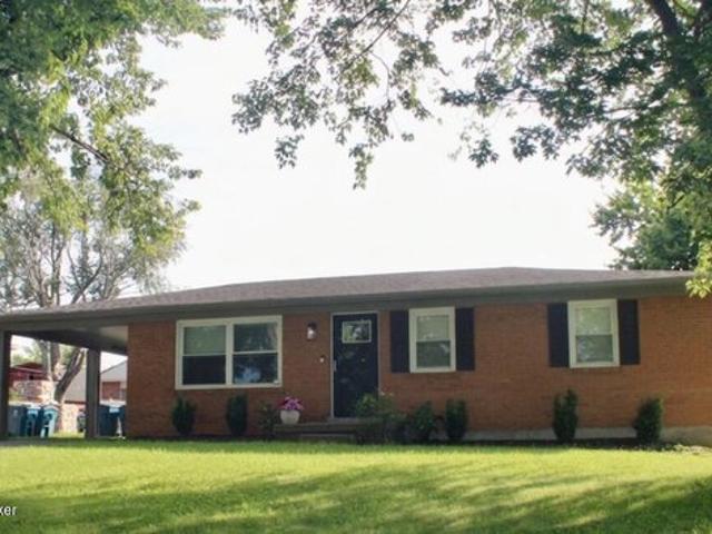 209 Riverview Ln, Shepherdsville, KY 40165