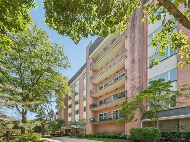 209 Rivershire Ln Apt 504, Lincolnshire, IL 60069