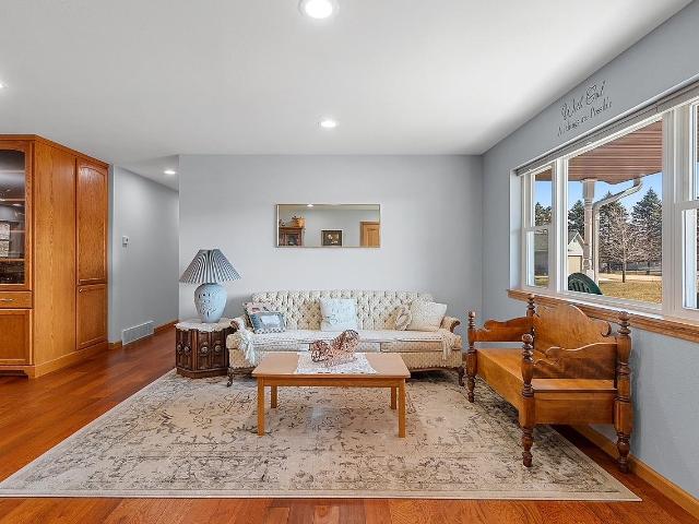 209 ridgewood drive