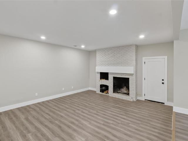 209 W 9th Street