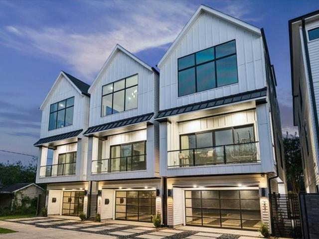 209 W 10th 1/2 St, Houston, TX 77008