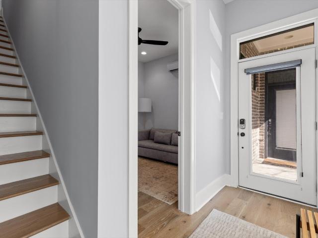 209 W 16th Street