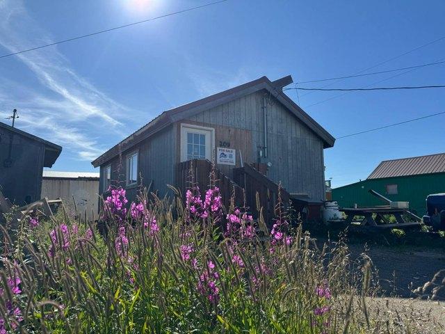 209 W D St, Nome, AK 99762