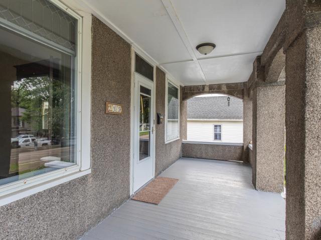 209 W Dakota Street