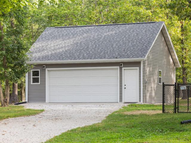 209 W Farm Road 82