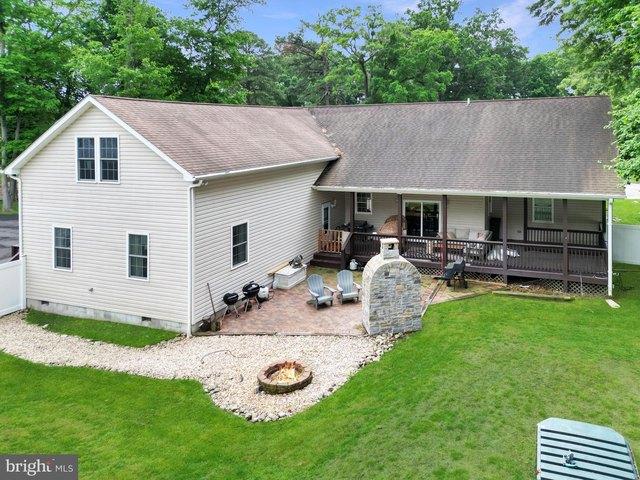 209 W Jewell St, Delmar, DE 19940
