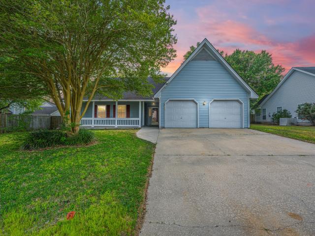 209 Woodland Lakes Rd, Goose Creek, SC 29445 | MLS #26009 | Compass