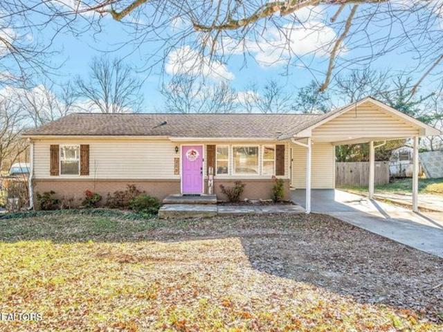 209 Woodlawn Dr, Kingston, TN 37763