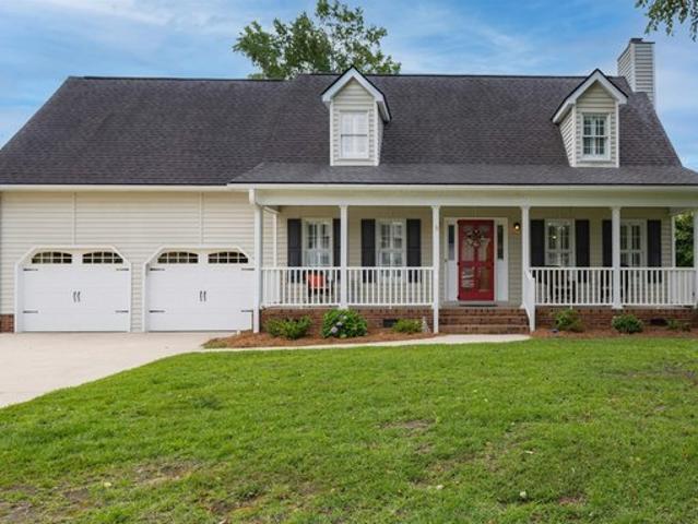 209 Water Crest Dr, Lexington, SC 29072