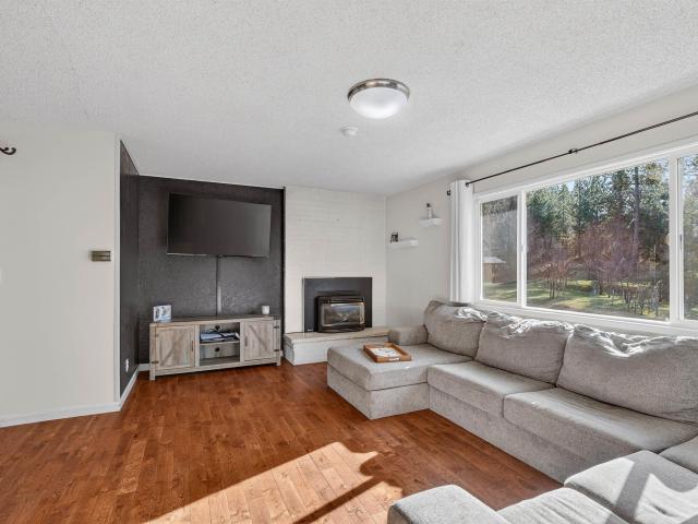 209 Walnut Dr