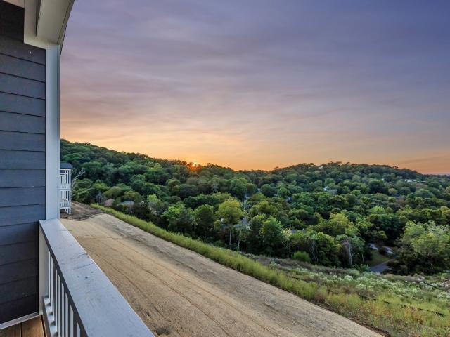 209 Walnutwood Lane