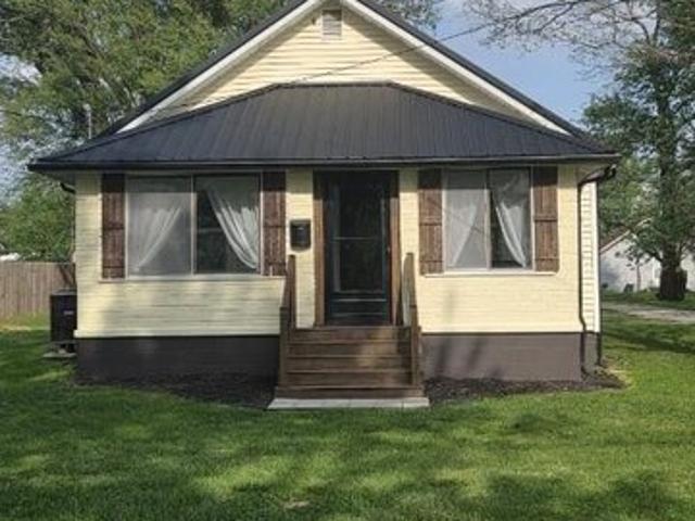 209 Washington Blvd, Salem, IN 47167