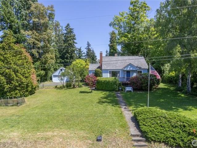 209 Tracy Ave, Port Orchard, WA 98366