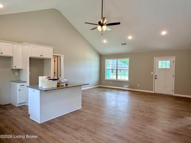 209 Tulip Dr