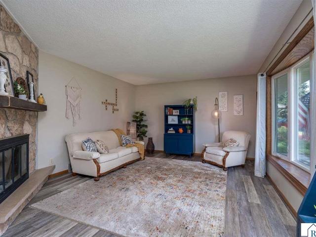209 Viking Drive