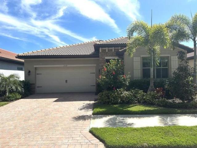 209 Vinadio Blvd, Nokomis, FL 34275