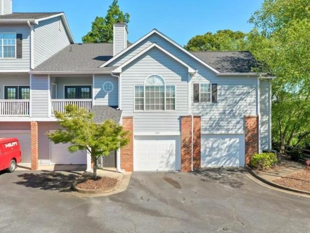209 Vinings Forest Cir SE, Smyrna, GA 30080