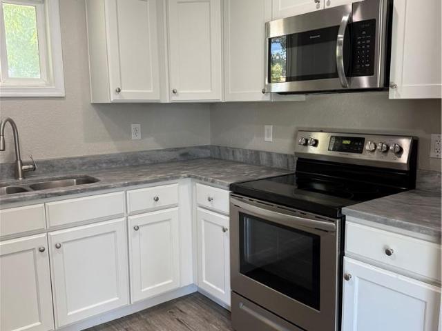 209 York DR