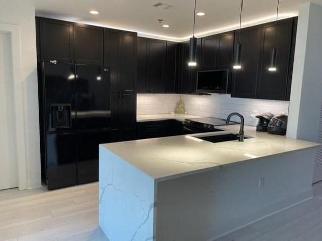 20 10th St NW #1902, Atlanta, GA 30309