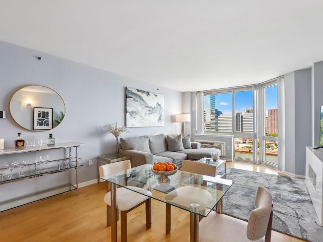 20 2Nd St # 1604