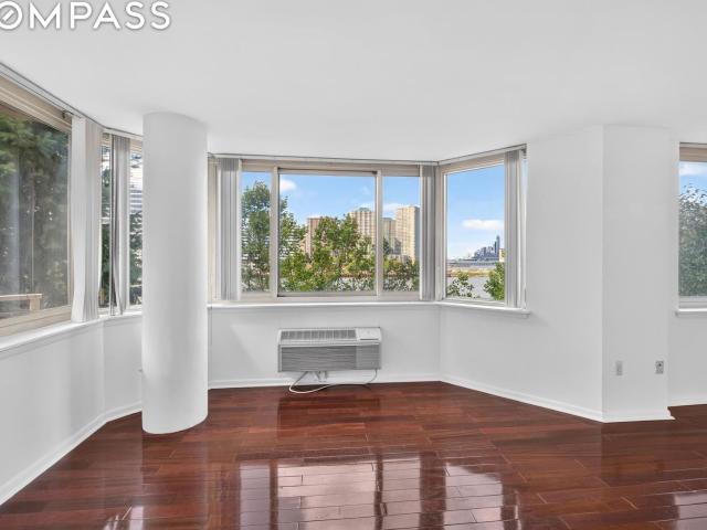 20 2nd St 403, Jersey City, NJ