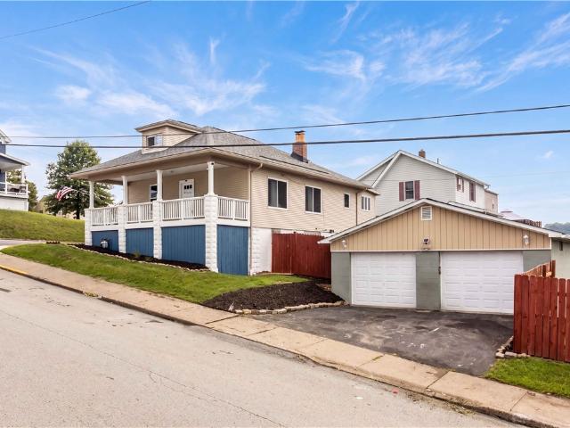 20 2nd St