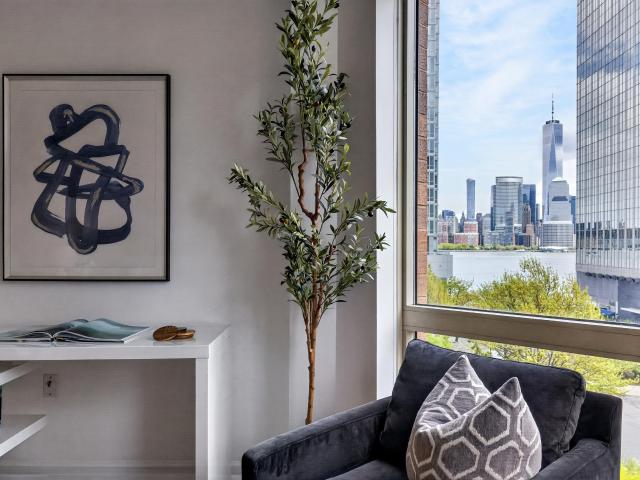 20 2Nd St # 711