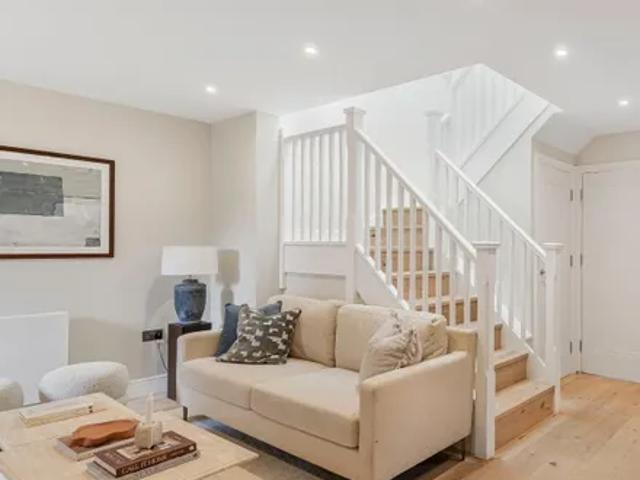 20 30 Brandlehow Road, London, SW15 2ED, United Kingdom | 2 bed house for rent #167523645 | Rentberry