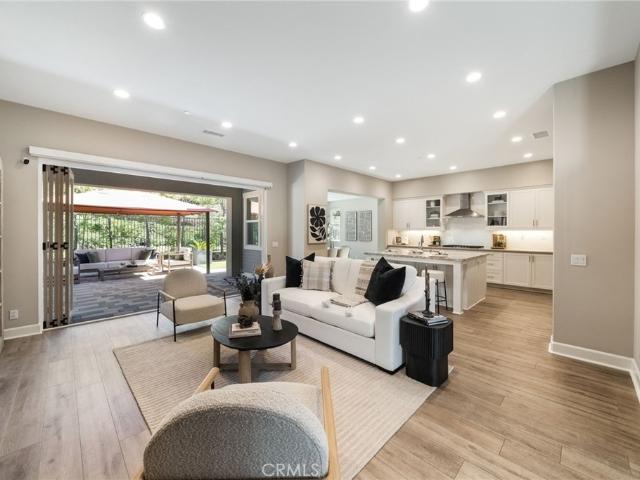 20 Tandeo Dr, Rancho Mission Viejo, CA 92694 | MLS #LG26048 | Compass