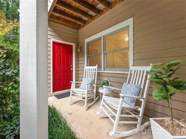 20 Timberlake Drive