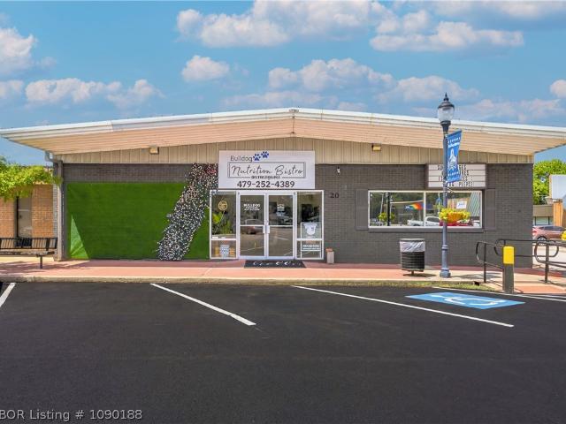 20 Town Square Street