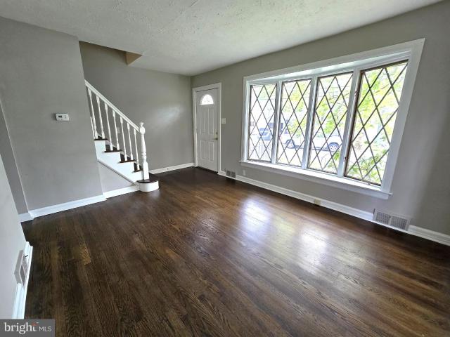20 Union Ave, Bellmawr, NJ 08031 | MLS #NJCD2115 | Compass