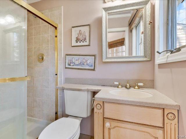 20 Veronica Ct, Smithtown, NY 11787 | MLS #984398