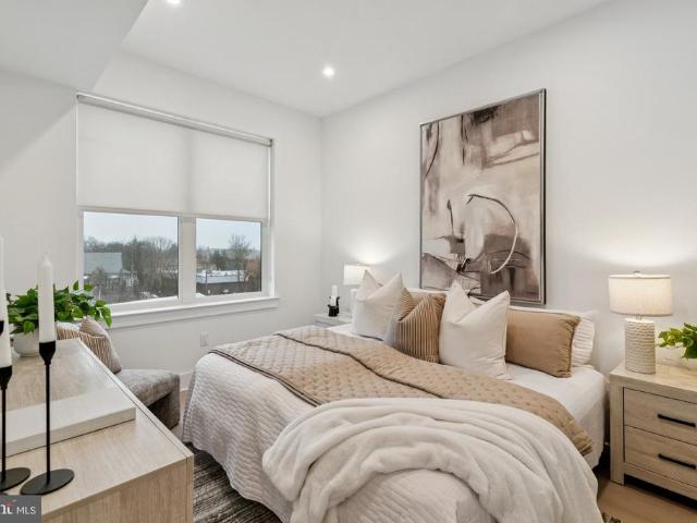 20 W Allens Lane # 208