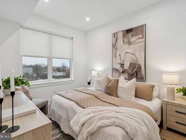20 30 W Allens Lane # 308