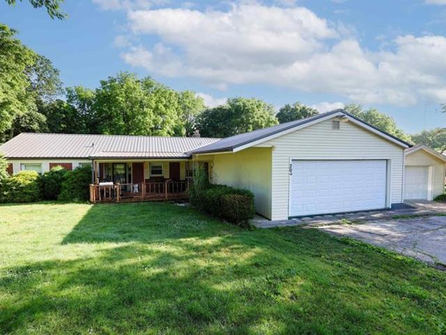 20 W 150 S, Angola, IN 46703
