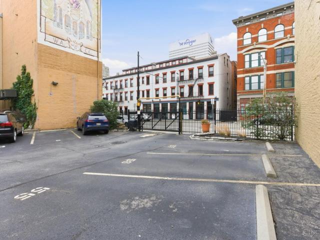 20 W 12th Street