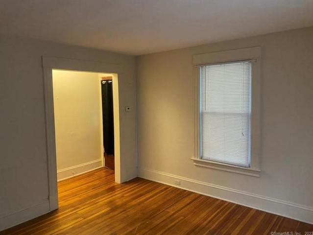 20 Ward St, Bristol, CT 06010